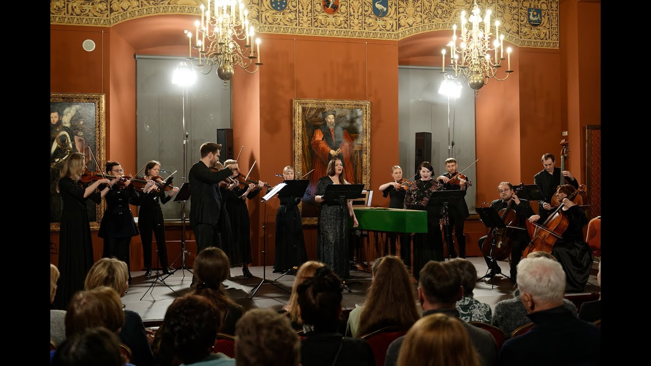 Almirena's aria "Laschia ch'io pianga" from opera "Rinaldo" - YouTube