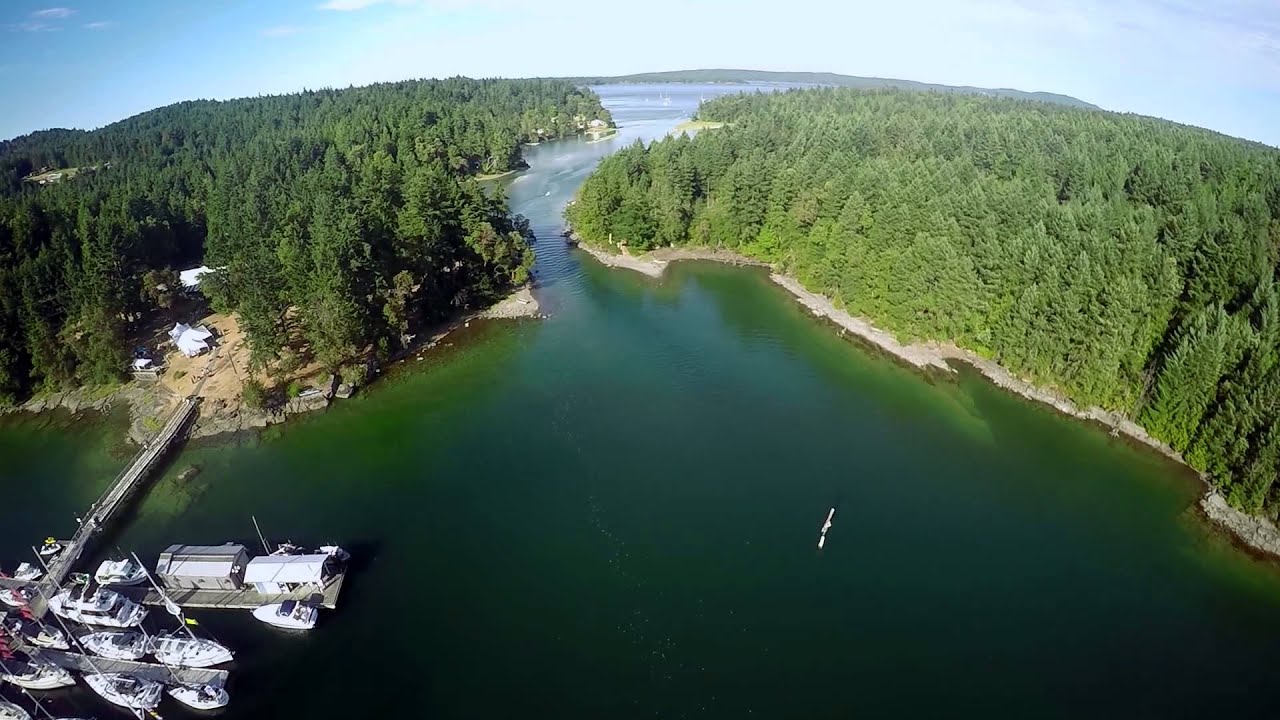 Telegraph Harbour Marina - YouTube
