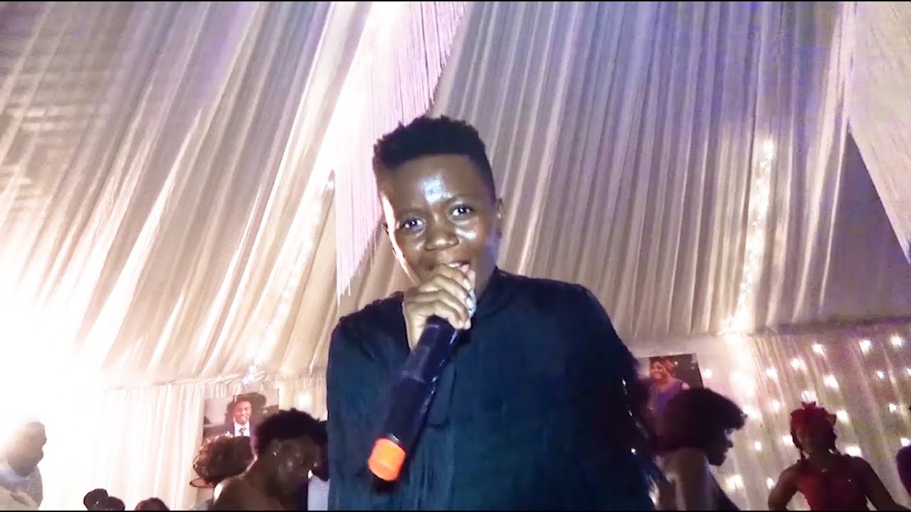 Top cheri and Manxebe Performance at Posh and Kabutya Wedding - YouTube