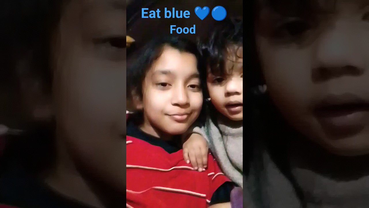 Eat blue 💙🔵 food - YouTube