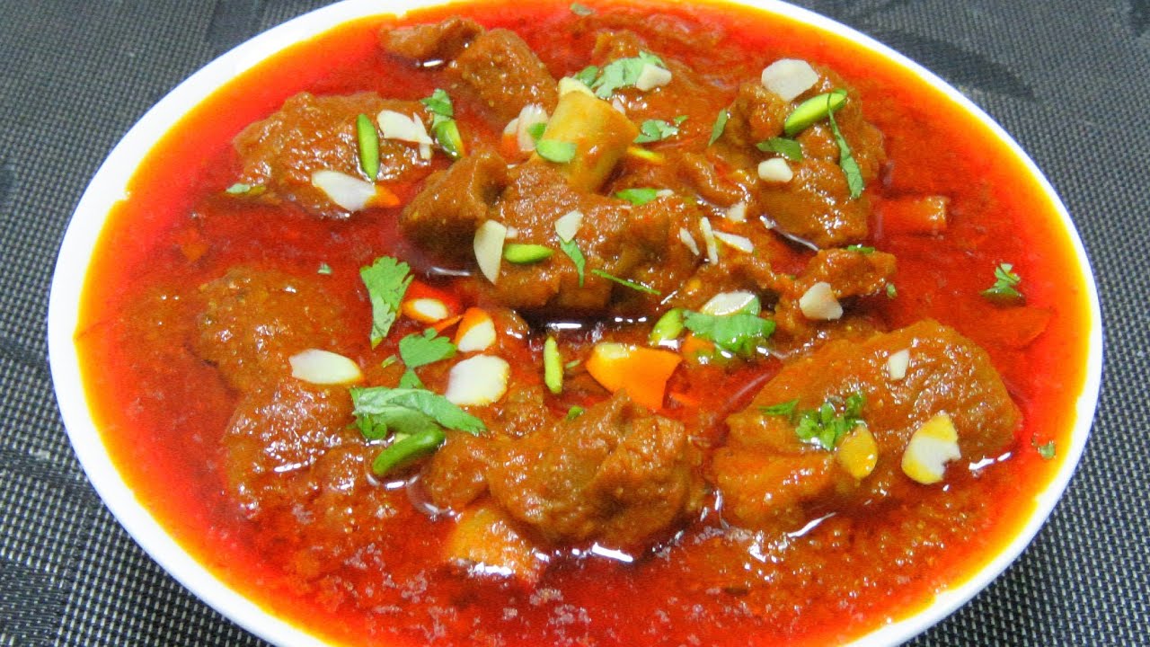 Kashmiri mirchi korma recipe / Bakra Eid Special Recipe / Mirchi korma ...