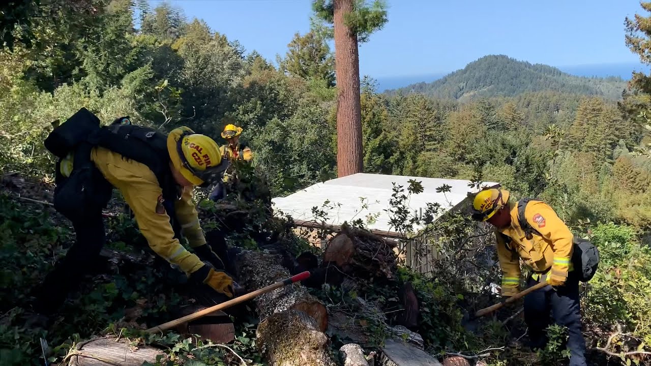 Small Fire off of Skyline Boulevard Contained - YouTube