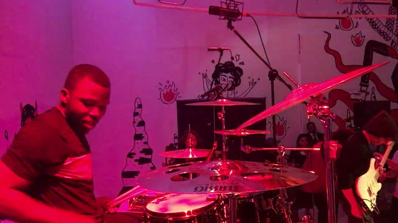 Shadrack "Shaddy" Oppong in Mexico 🇲🇽 | "Wait for Me" by Eduardo Omondi ...