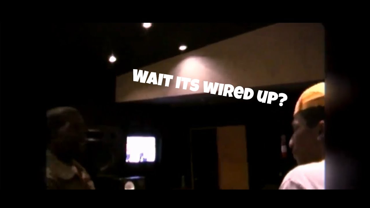 Pharrel Williams blew his mind that kanye west was rapping with his mouth wired (2004) - YouTube