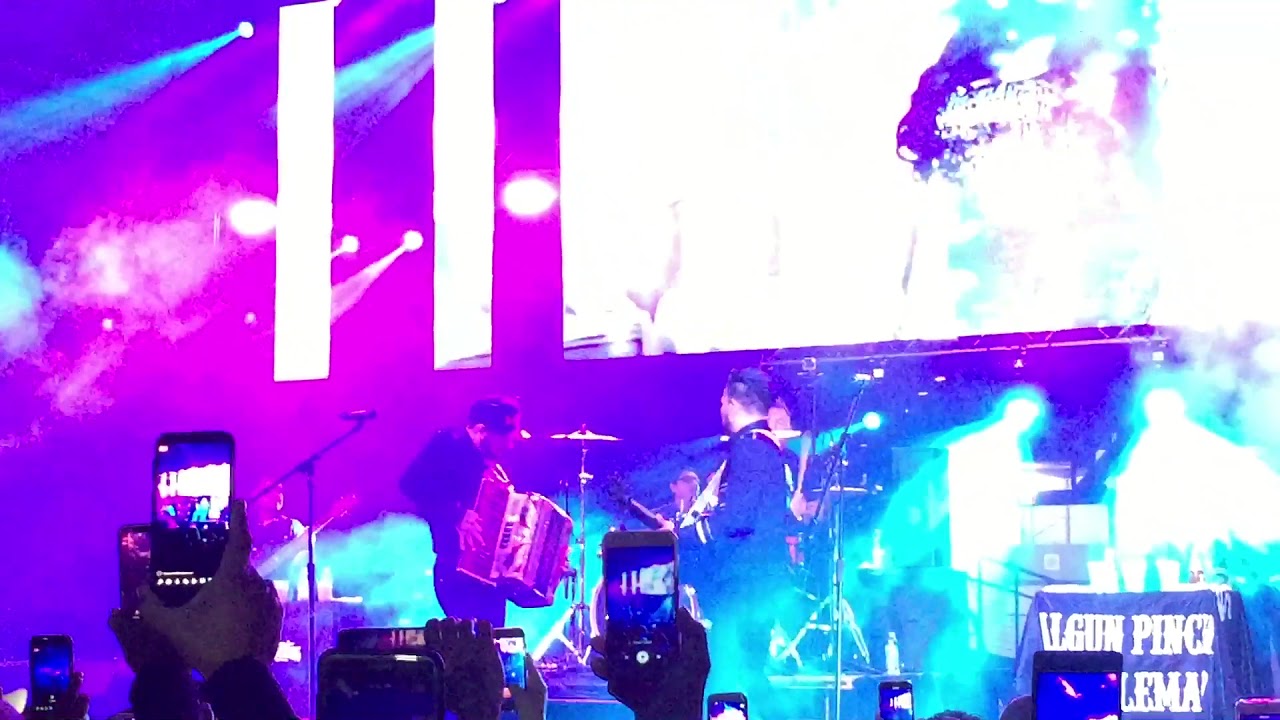 Los Inquietos Del Norte - Maldito Amor En Vivo desde Salem Oregon - YouTube