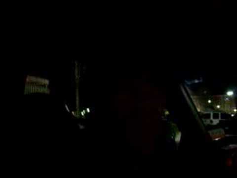 red robin balloon - YouTube