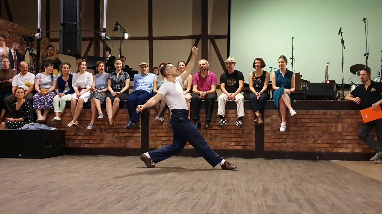 Ron (Dragon Swing 2019) - YouTube