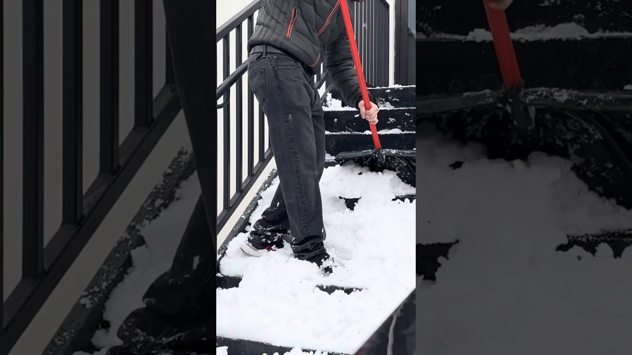 Looks cold and it’s cold 😮‍💨 - YouTube