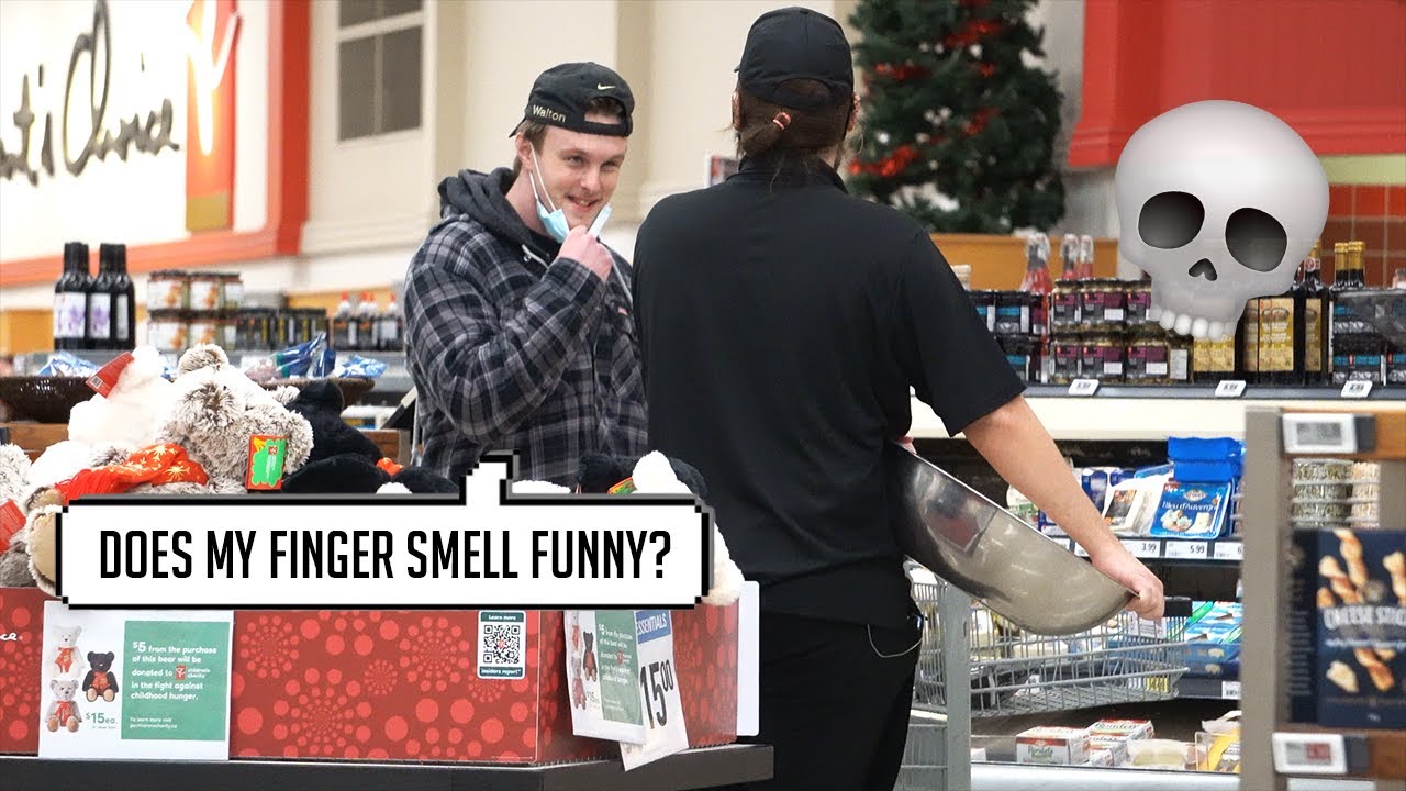 Messing with people in public (HILARIOUS) - YouTube