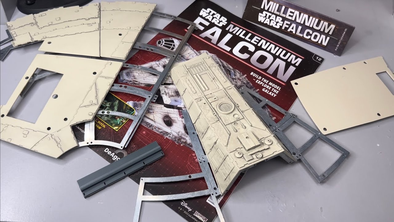 Build the Star Wars millennium falcon pack 4 issue 12#starwars# ...
