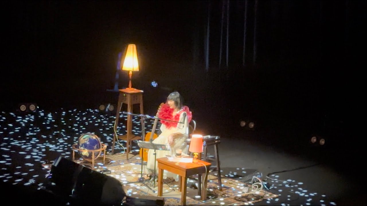 SPACE ORPHANS (*´ー`*) - YouTube