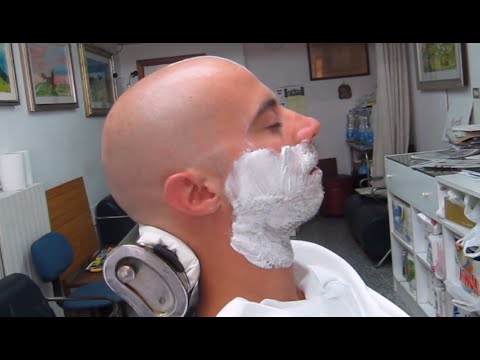 Old style Italian barber face shave with straith razor - ASMR video ...