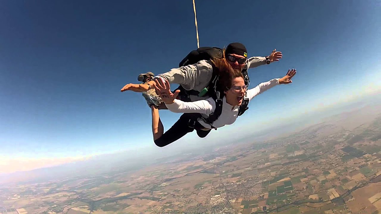 Neo Camera - Skydive - YouTube