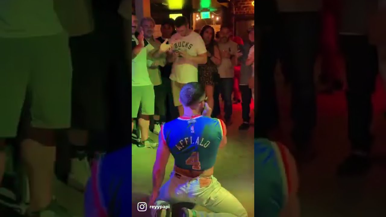 REY PAPI - La Tarjeta - Live in Santa Ana, CA - YouTube