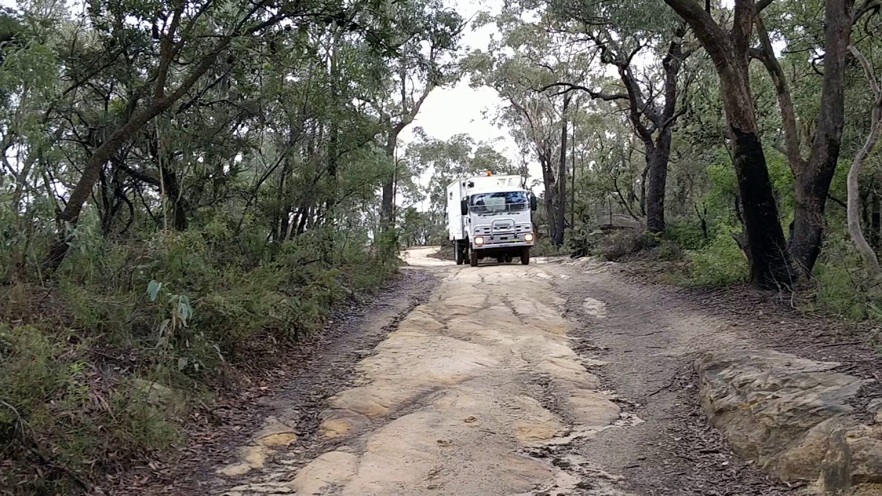 Burralow Creek 4x4 - YouTube