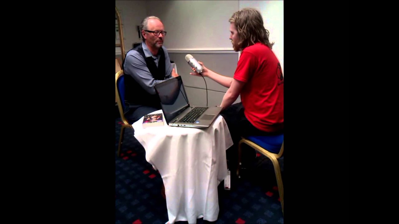 Steven talks to red dwarfs Robert lewellyn about possible series 11 and ...