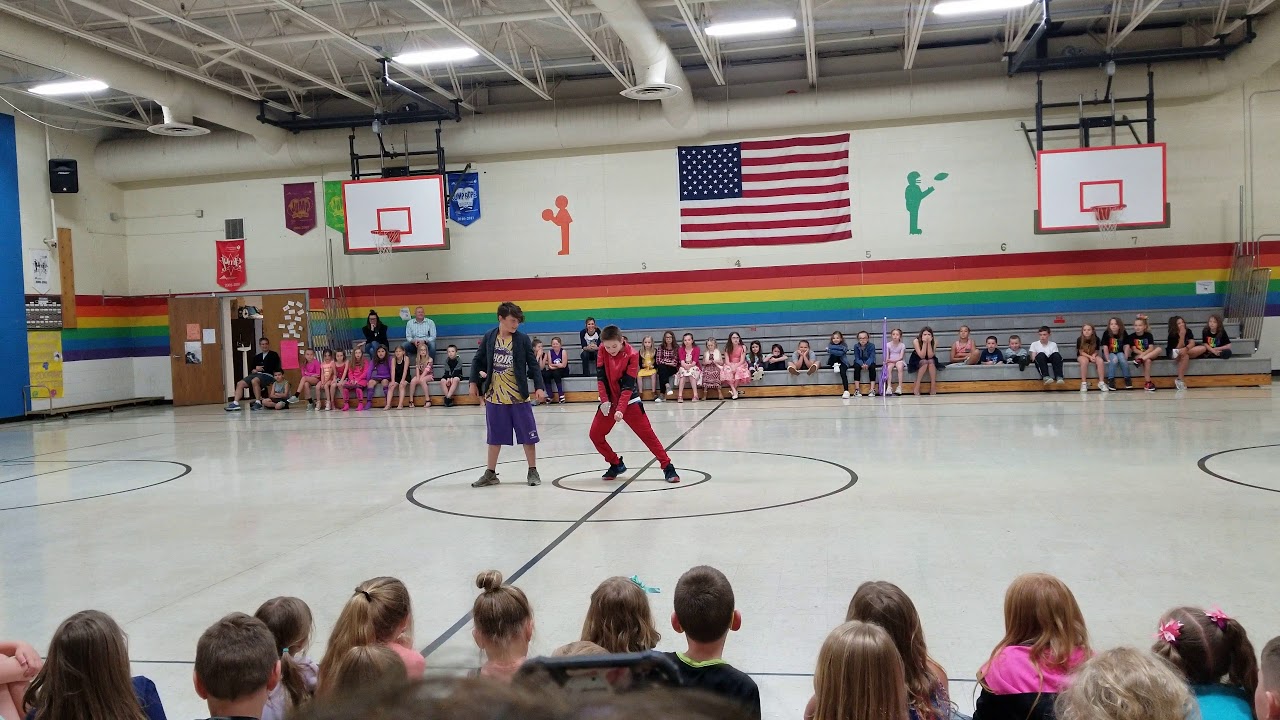 4th Grade Talent Show - Dance - YouTube