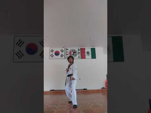 Kodureo Arae Makki / Defensa Baja asistida - YouTube