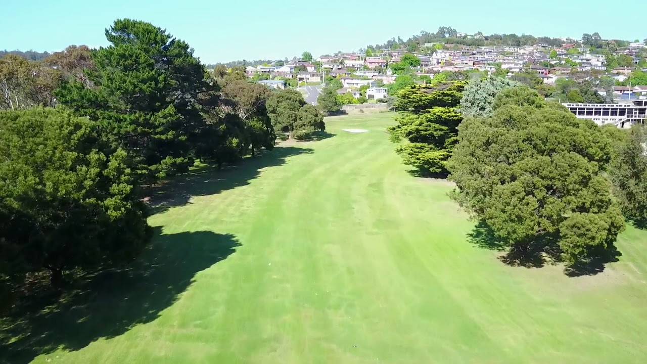 Hole 18 Riverside Golf Club Launceston - YouTube