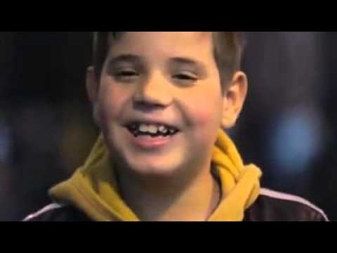 kadınaşiddetehayır ''Ona tokat at'': Çocukların tepkileri (Türkçe Altyazı)