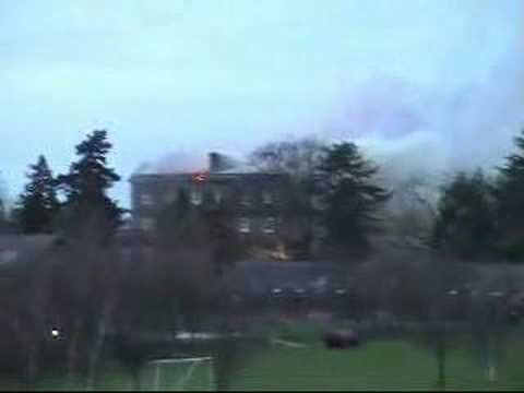 Warwickshire Moreton Morrell College on Fire 20/03/2008 BIT - YouTube