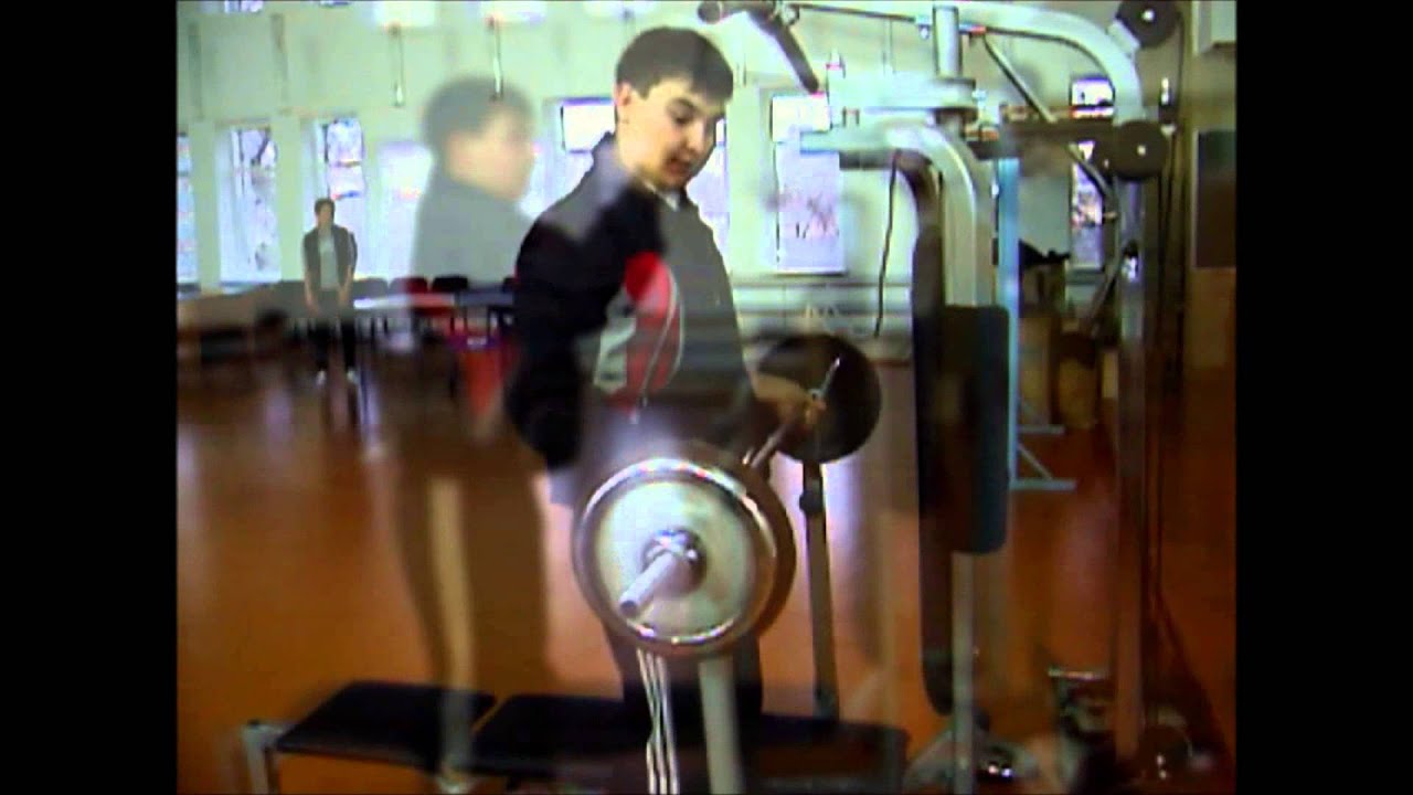BodyBuilding Artem Kozlov Training Arms - YouTube