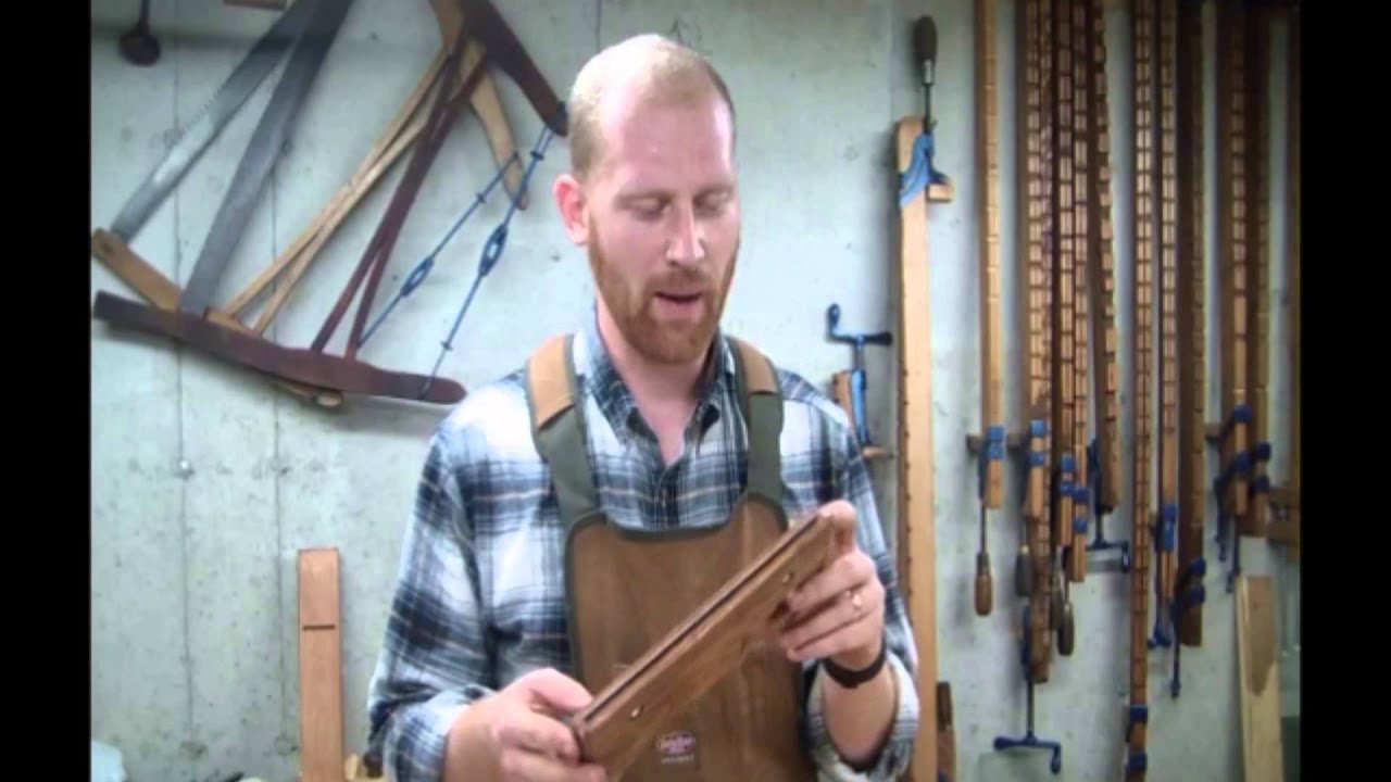 How To Resaw With Hand Tools - YouTube