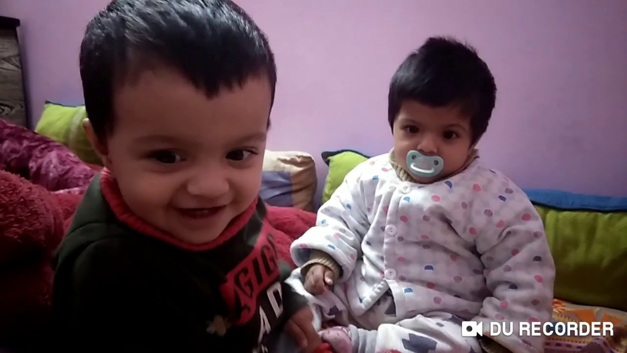 Pacifier fight between twins|Cute twins babies - YouTube