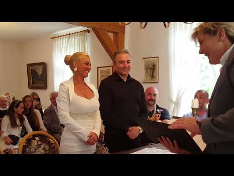 27.05.16 Nr3 Unsere Hochzeit erst standesamt u danach Die Hochzeit... Ich liebe dich jeden tag mehr.