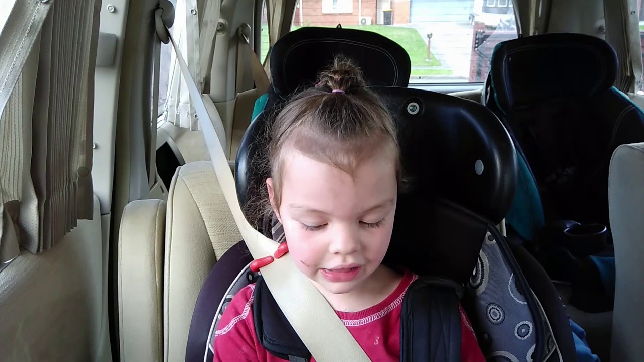 19-05-14 - Poppy singing Waltzing Matilda (End) - YouTube