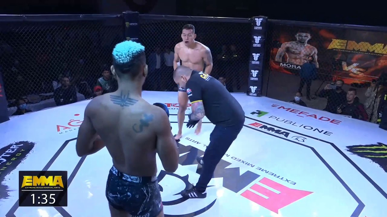 Michael Morales VS Ricardo Centeno. EMMA17 - YouTube