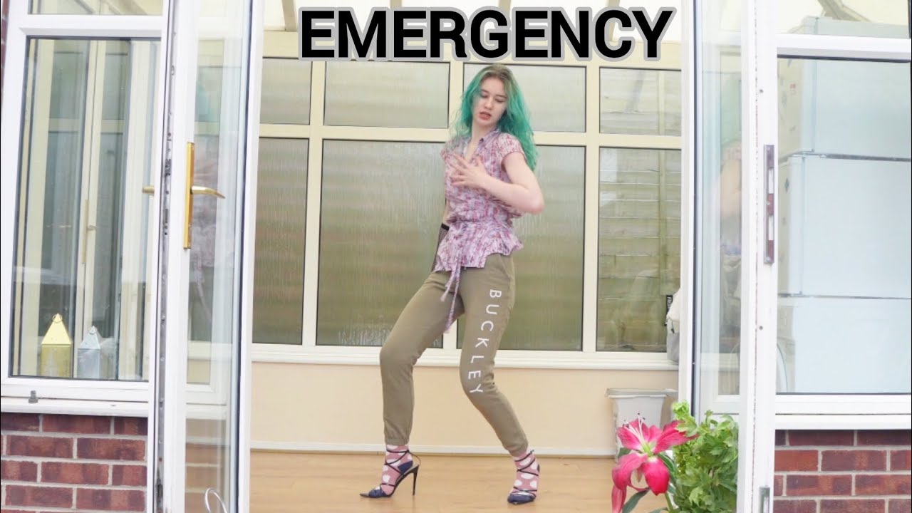 Emergency by Icona Pop - Mabel Winter Choreography Dance Cover - YouTube