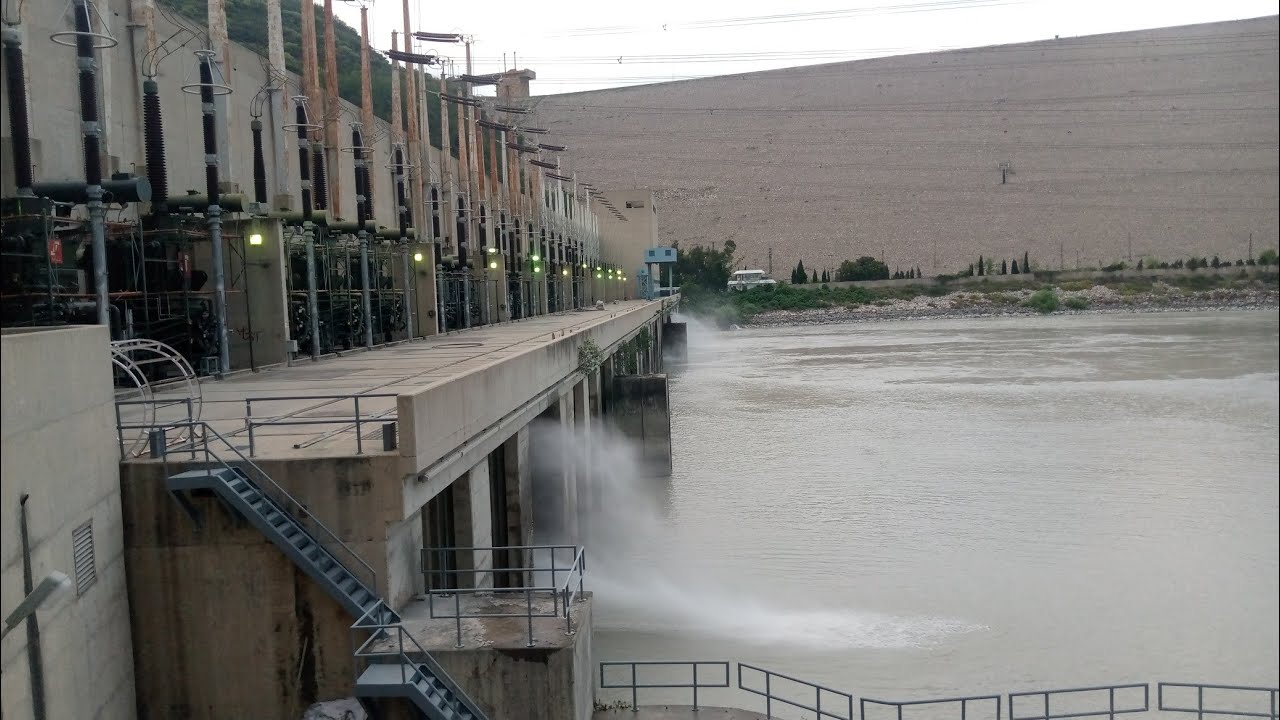 Power Plant Draft Tubes Rectangular Gates under water discharges in ...