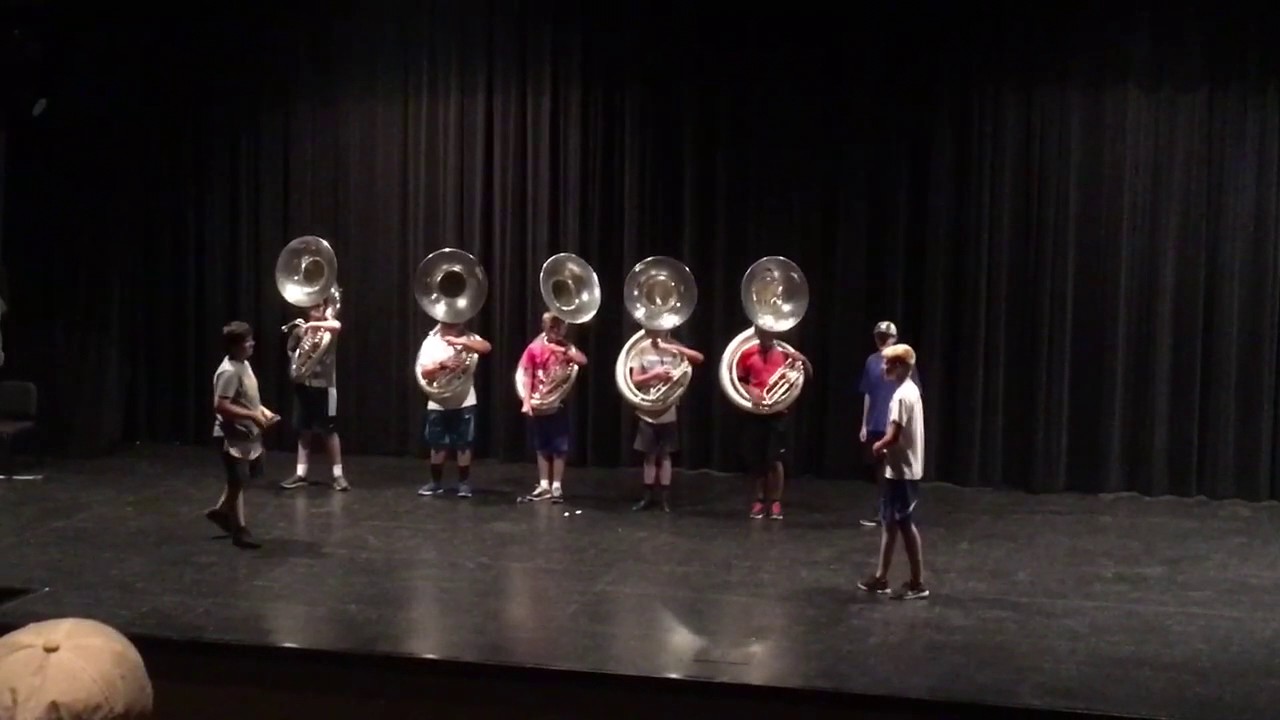 A day in the life of a Sousaphone player - YouTube