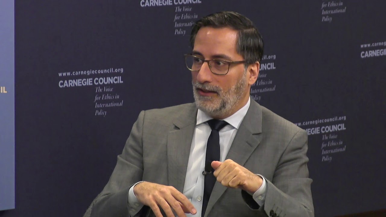 Alexander Görlach: AI & the Future of Religion - YouTube