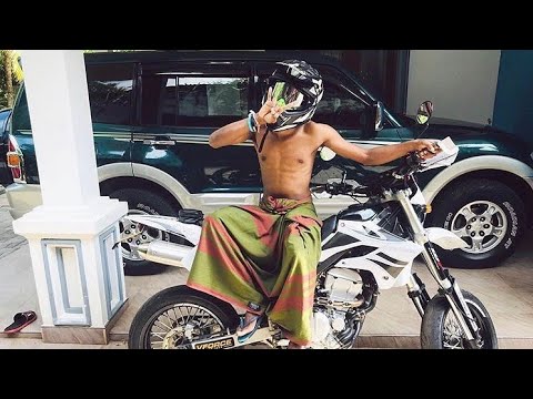 Sunday trouble makers Colombo Srilanka | Super Bikes on the road | Night Race | Ducati | BMW | Yamah