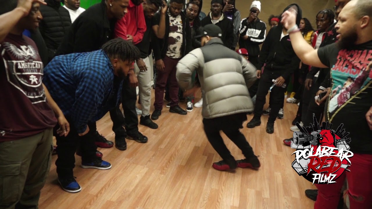CHICAGO FOOTWORK BATTLE - YouTube