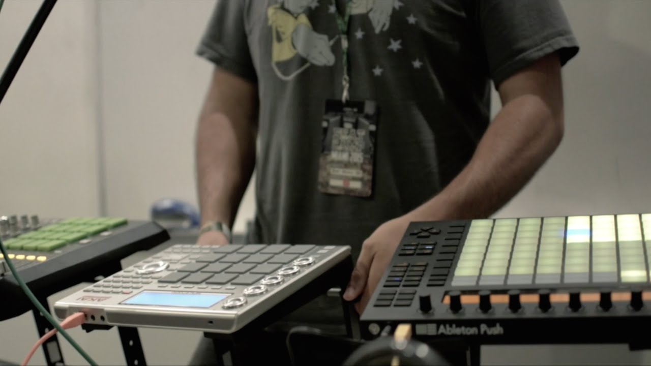 Maschine Masters Presents: The Beat Camp Experience - YouTube