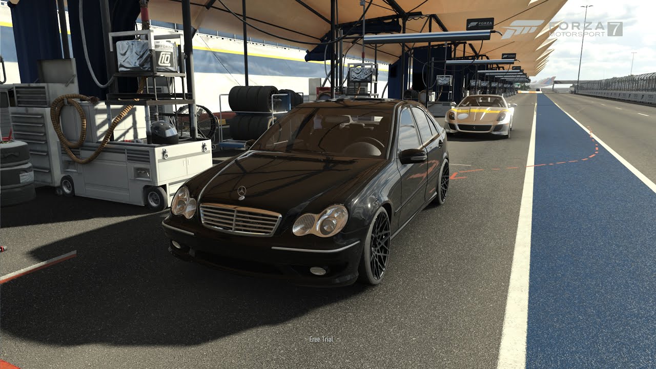 Dubai W203 C32 AMG Race! (Forza Motorsport 7) - YouTube