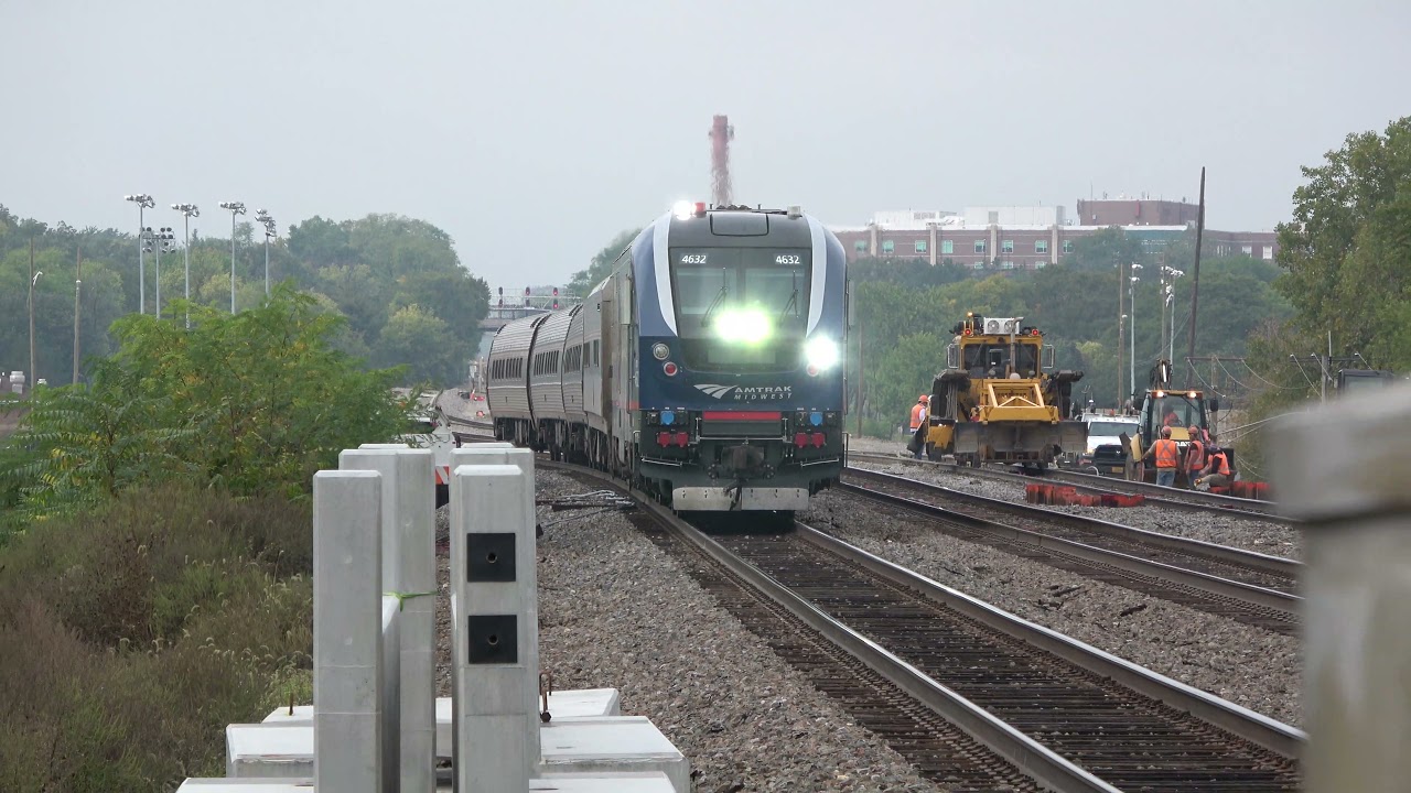 Zephyr At Shoo Fly Construction & LaGrange Road Stop - YouTube