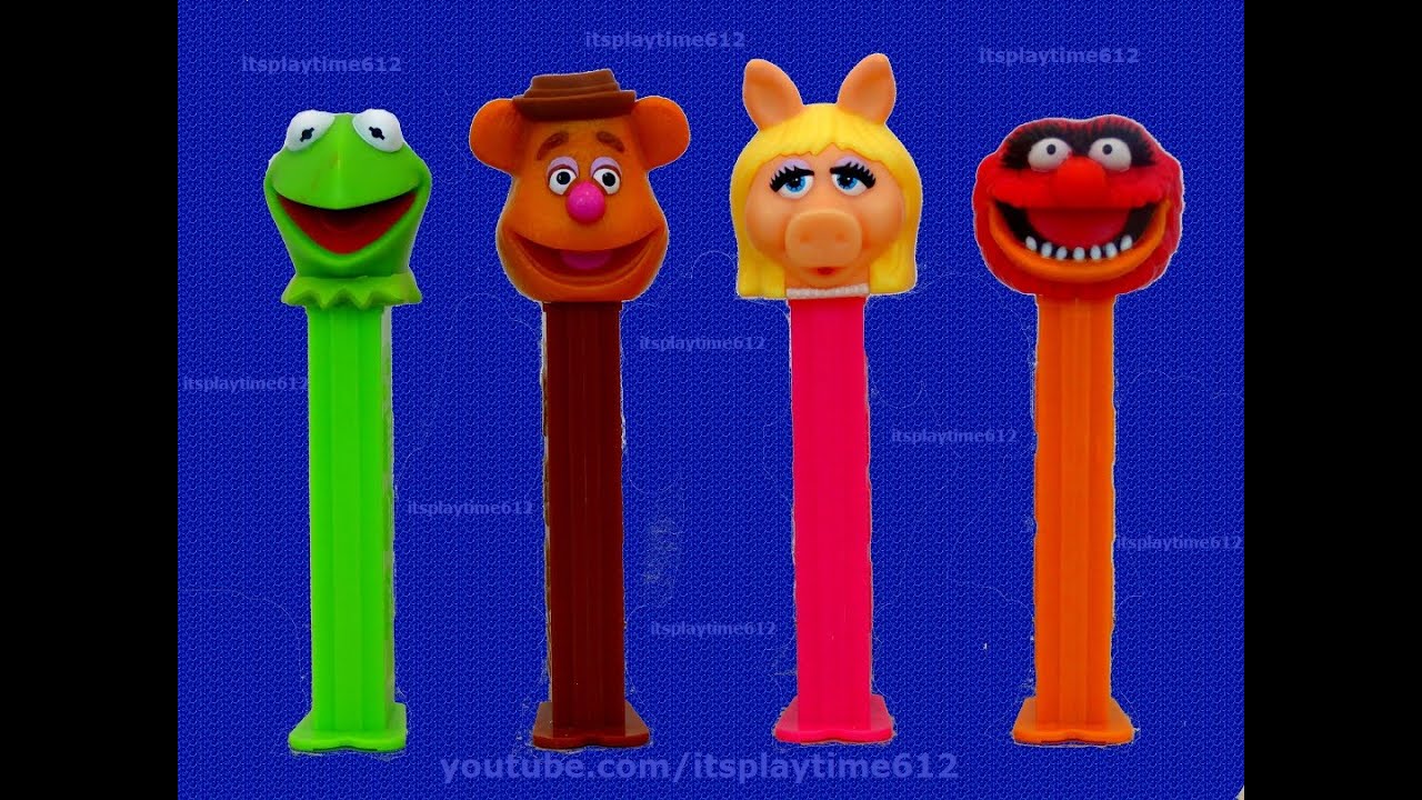 Muppets PEZ Candy Dispensers Kermit the Frog Miss Piggy | Video 407 ...