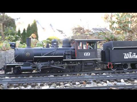 White Pass 69 in G-Scale - YouTube