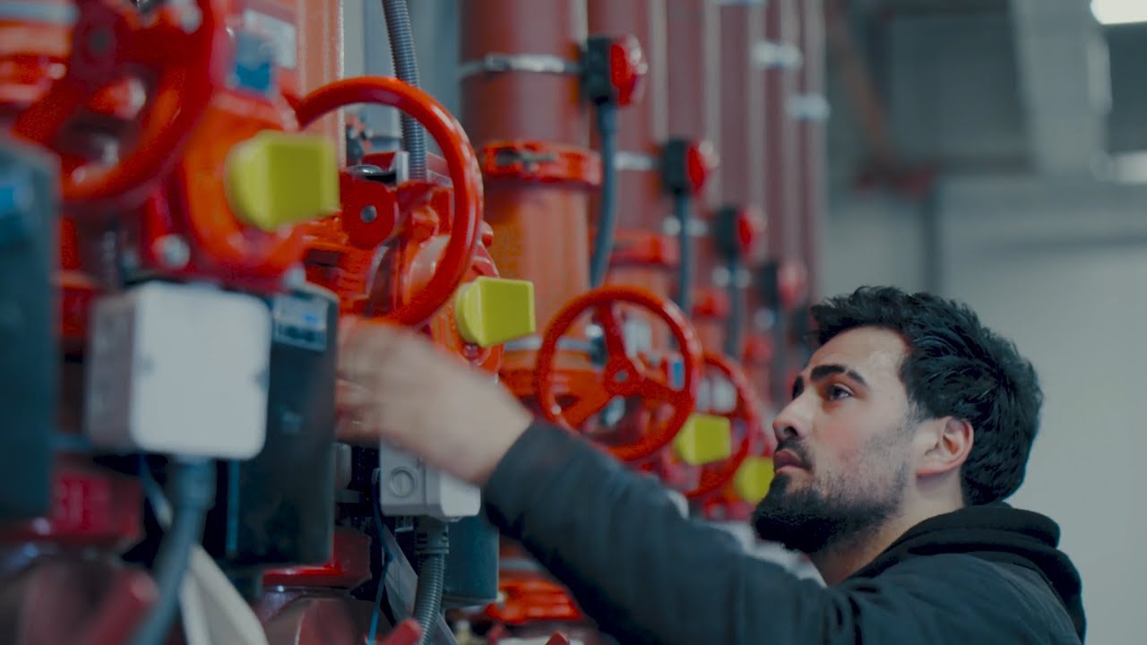 Service en onderhoud - VST Fire Solutions - YouTube