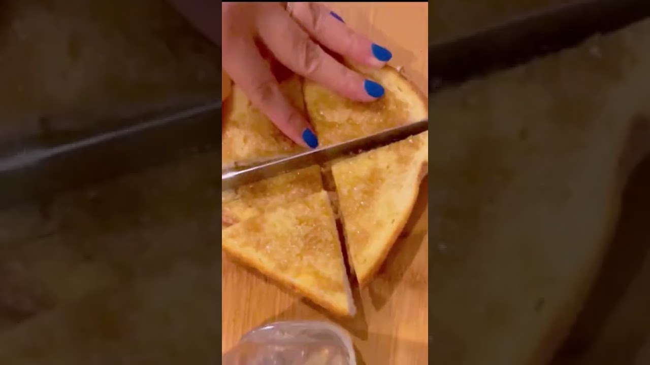 Slicing two toast at once into triangles #amsr #short #snacks - YouTube