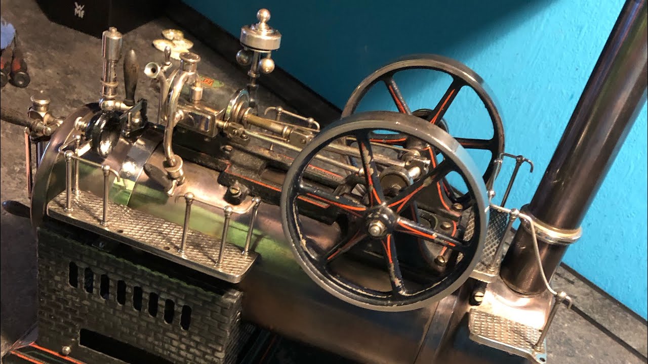 Steam Engine Doll 510 - YouTube