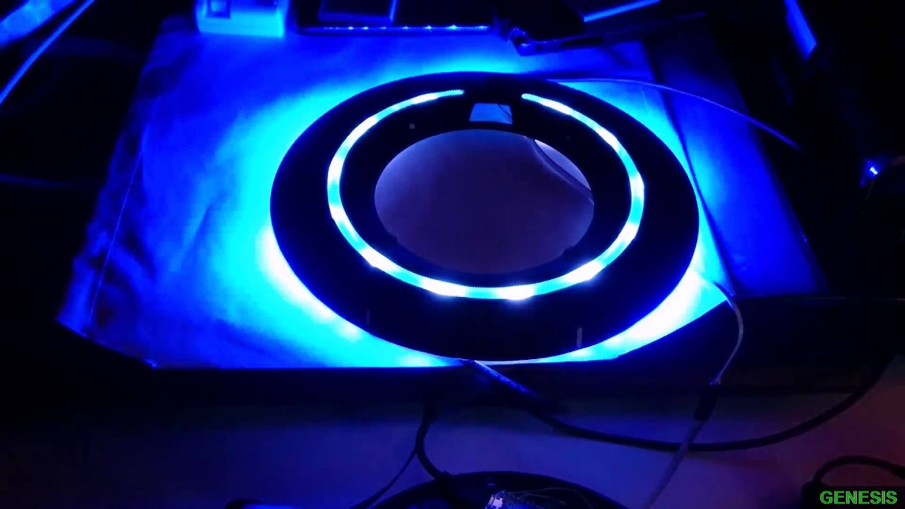 Tron identity disc prop "disc war" spinning visual effects - YouTube