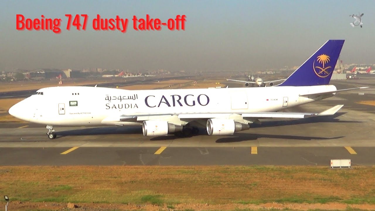 Saudi Arabian Jumbo Jet throws dust on take off - YouTube