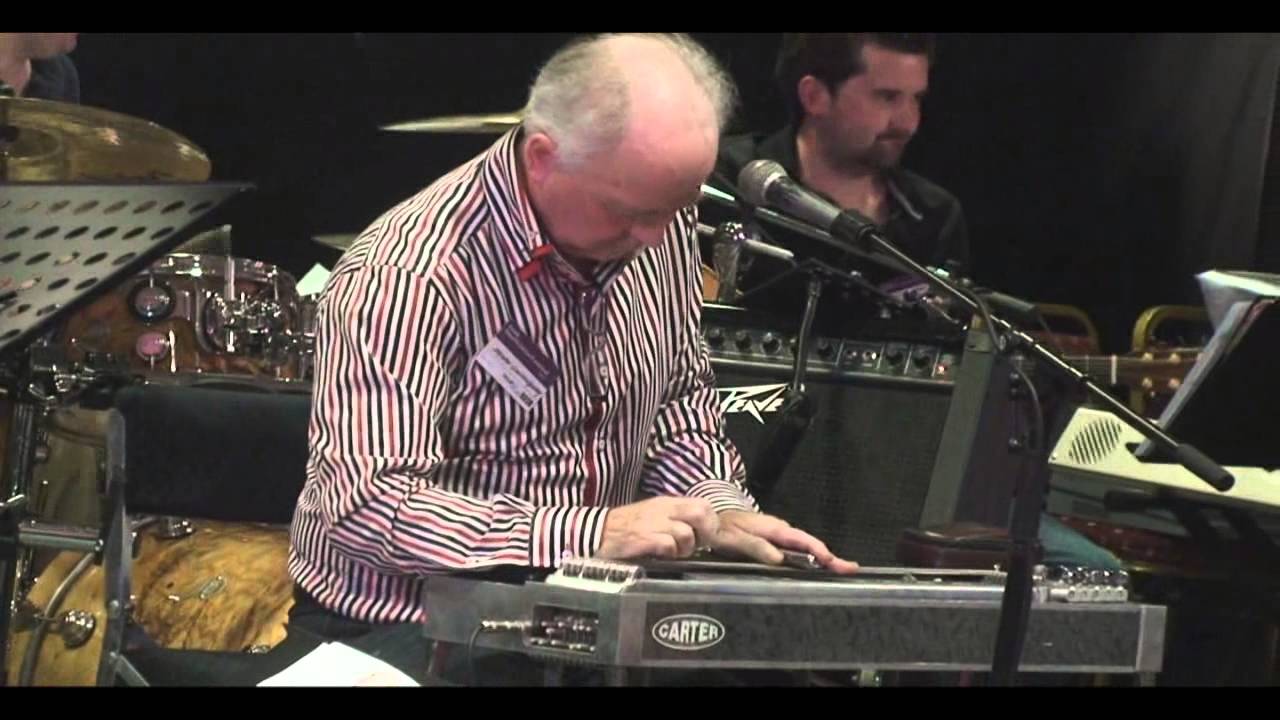 Irish Steel Guitar Festival 2013..Guest Singers .. Bernie Heaney - YouTube