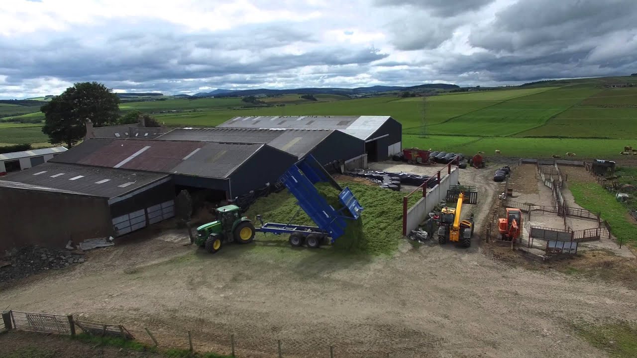 Berryleys silage 2015 - YouTube