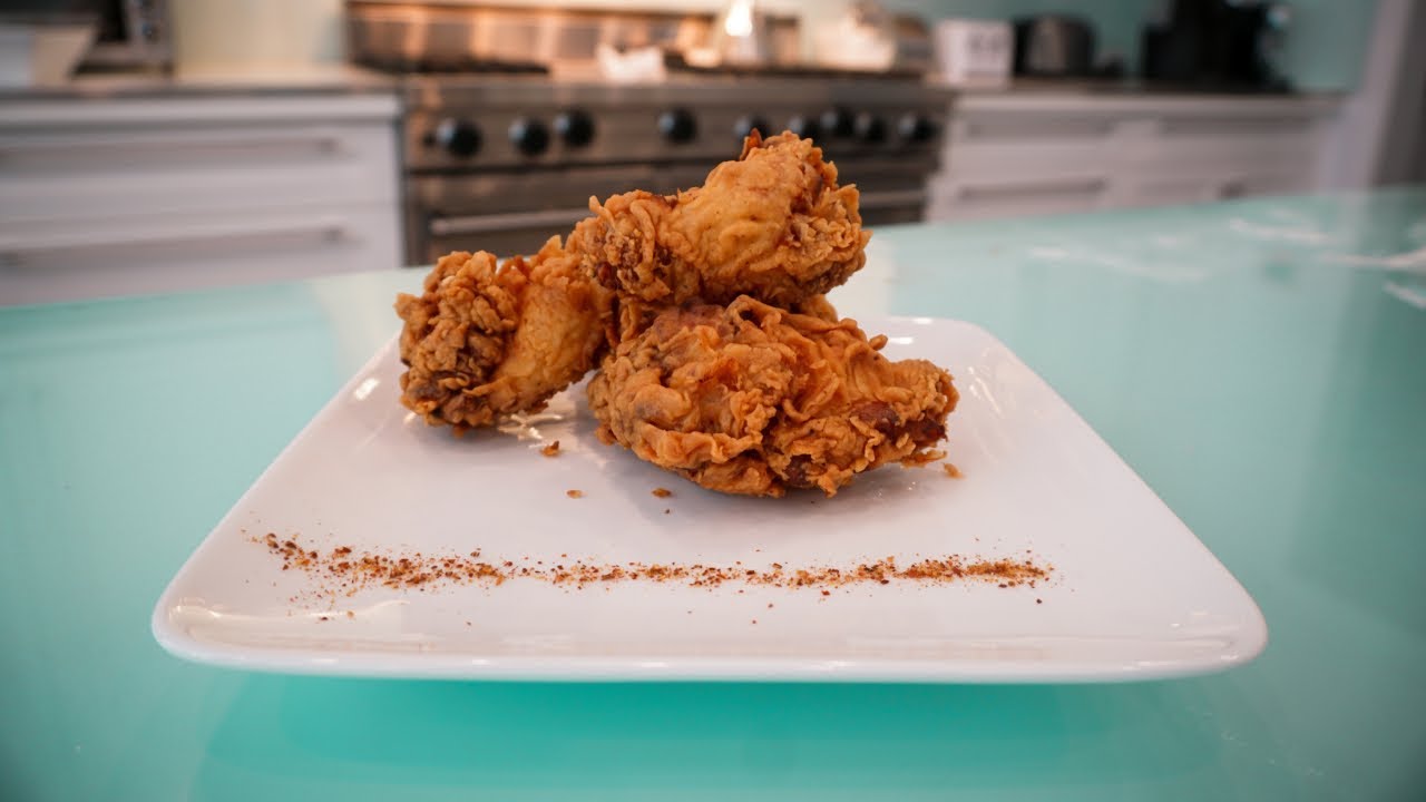How To Cook The Perfect Fried Chicken! (SIMPLE) - YouTube